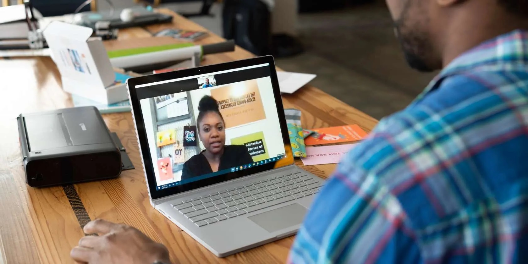 Asynchronous vs. Synchronous Meetings: Which is Best For Your Team?